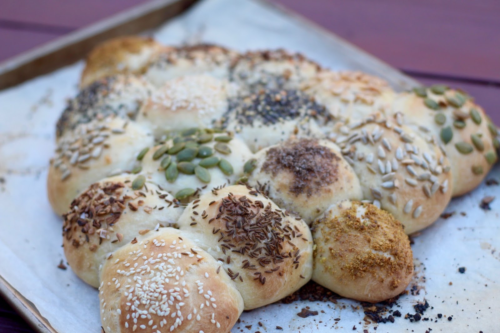 Dinner Rolls Christmas Tree – Diary of a Mad Hausfrau