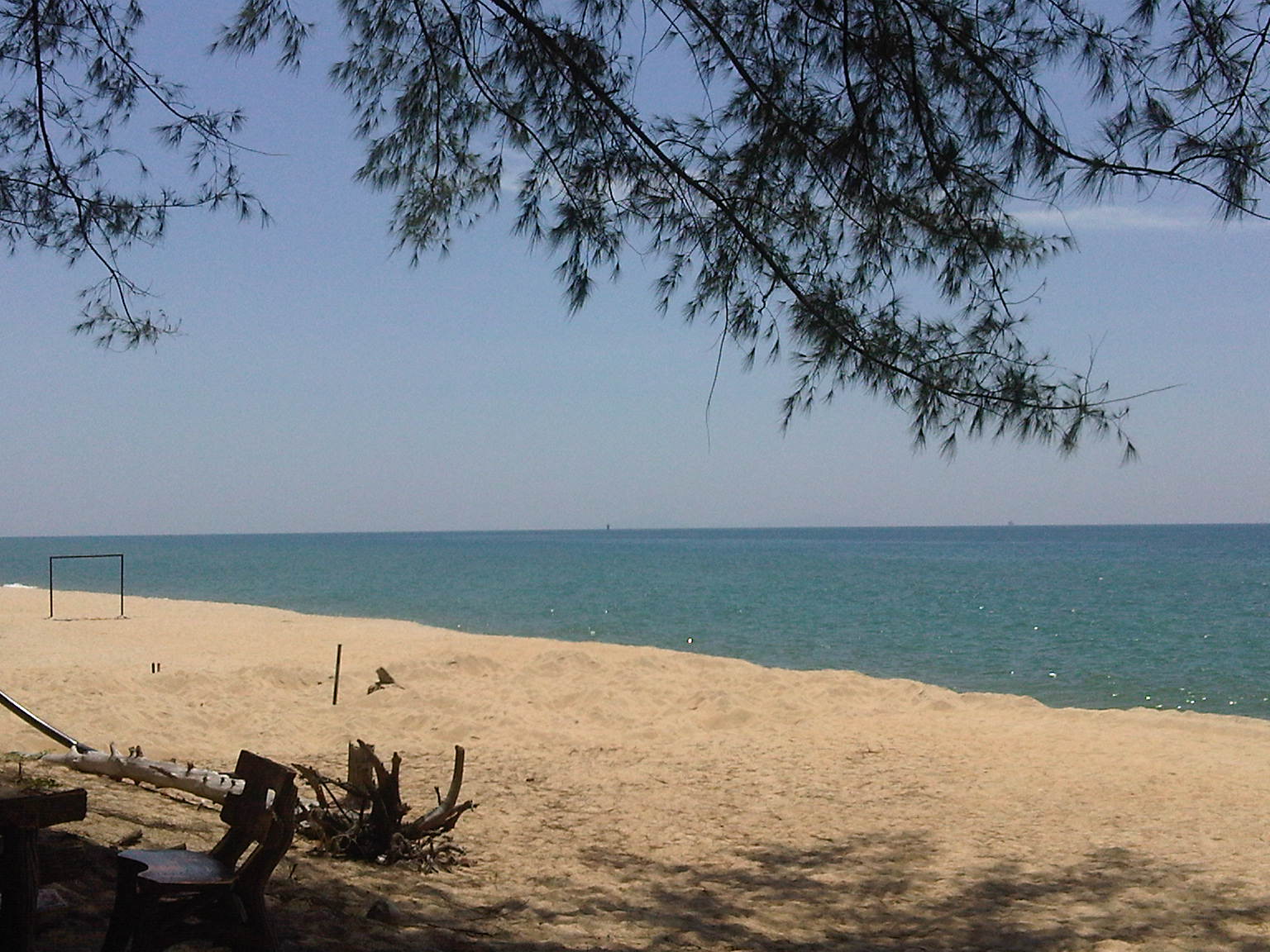 I LOVE U: PaNTaI MeRaNG,SeTiU,TeReNGGaNu