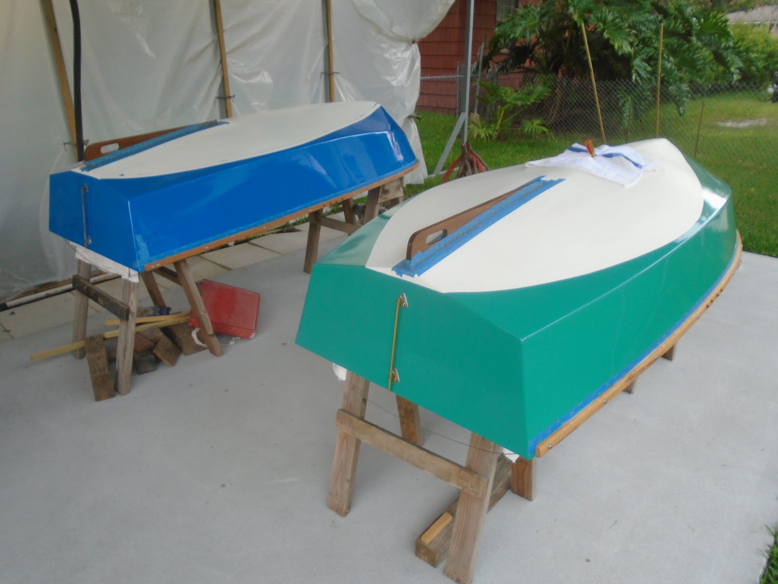 Dueling Dhows: Installation of the Fwd Seat (white Dhow), Daggerboard ...