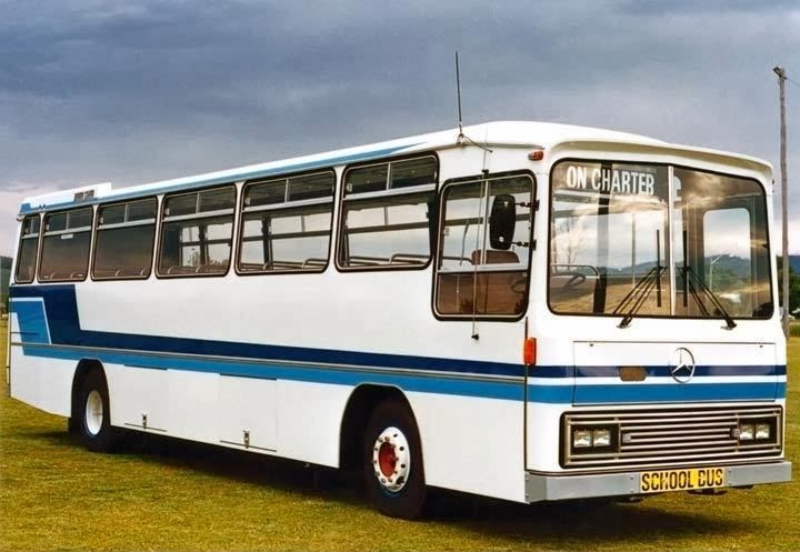 transpress nz: 1986 Mercedes school bus, Nambucca Heads, Australia