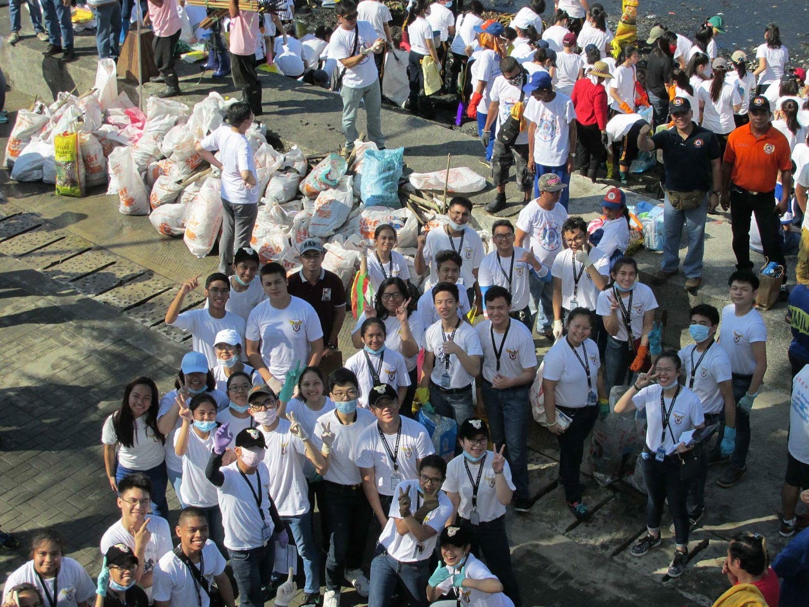 Nearly 800,000 volunteers worldwide removed more than 20 million pieces ...