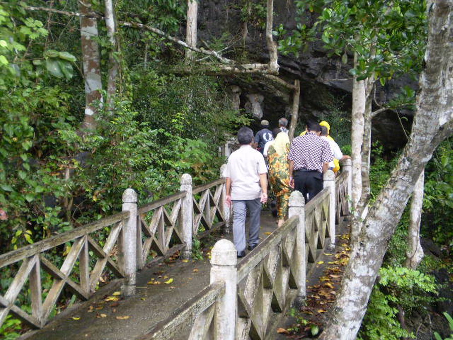 PAKEJ KE LANGKAWI TRAVEL & TOUR 2023: MANGROVE SUNGAI KILIM