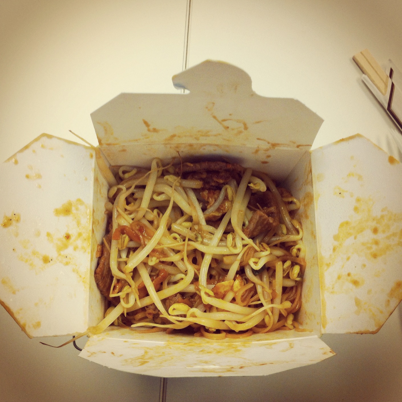 The Epicurean Adventures of Terry & Titus: Thai Express - Pad Thai with ...