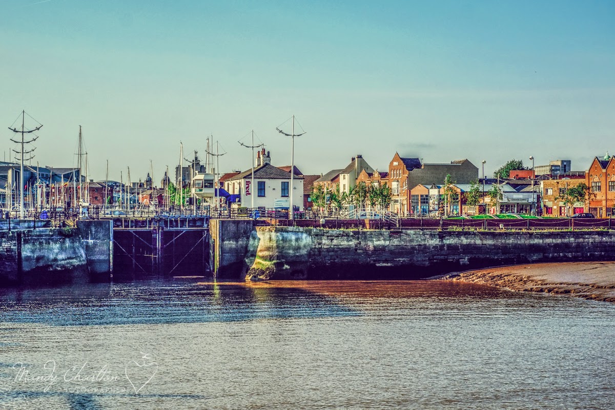 Hull, City 19/69 in the UK Cityscapes Project | Mandy Charlton ...