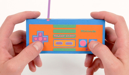 Woot! Finger Tips: Paper Gadgets by Zim & Zou