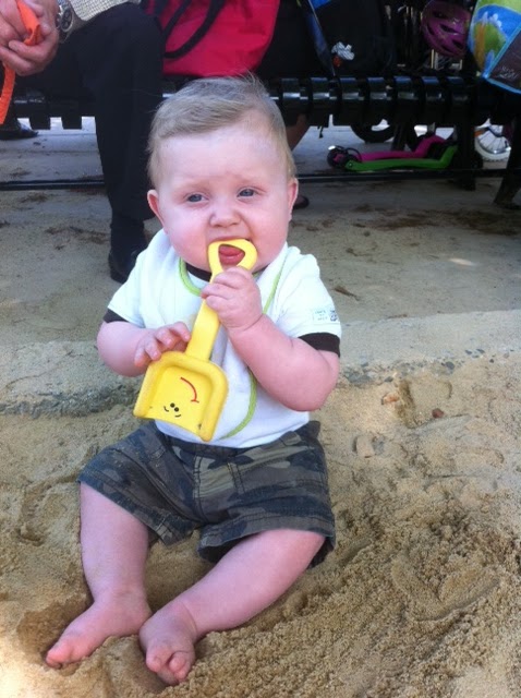 Obsessed with Poop: Mommy Blog for Sh*ts & Giggles: Solid food