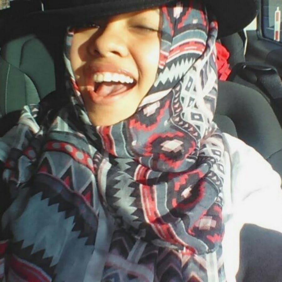 Sajidah Halilintar Wallpaper 53