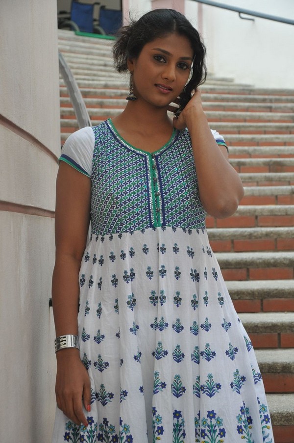 Shama Singh Latest Stills | Tollywood,Kollywood Movie Wallpapers ...