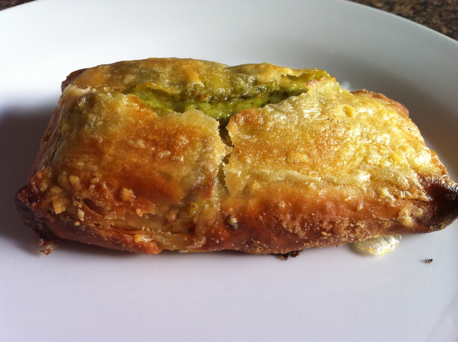 Dan's Kitchen: Salmon Filo Parcels with Homemade Greek Pesto