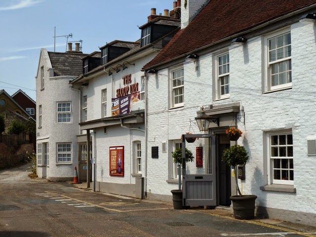 Lin's Isle of Wight Walking Blog: Walk 16 Wootton to Butterfly World ...