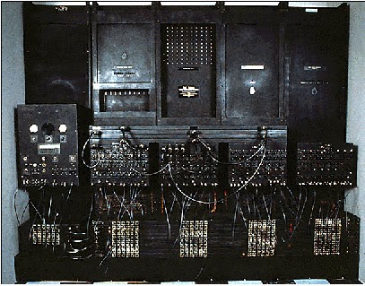 1ª Generación de ordenadores: ENIAC (1946)