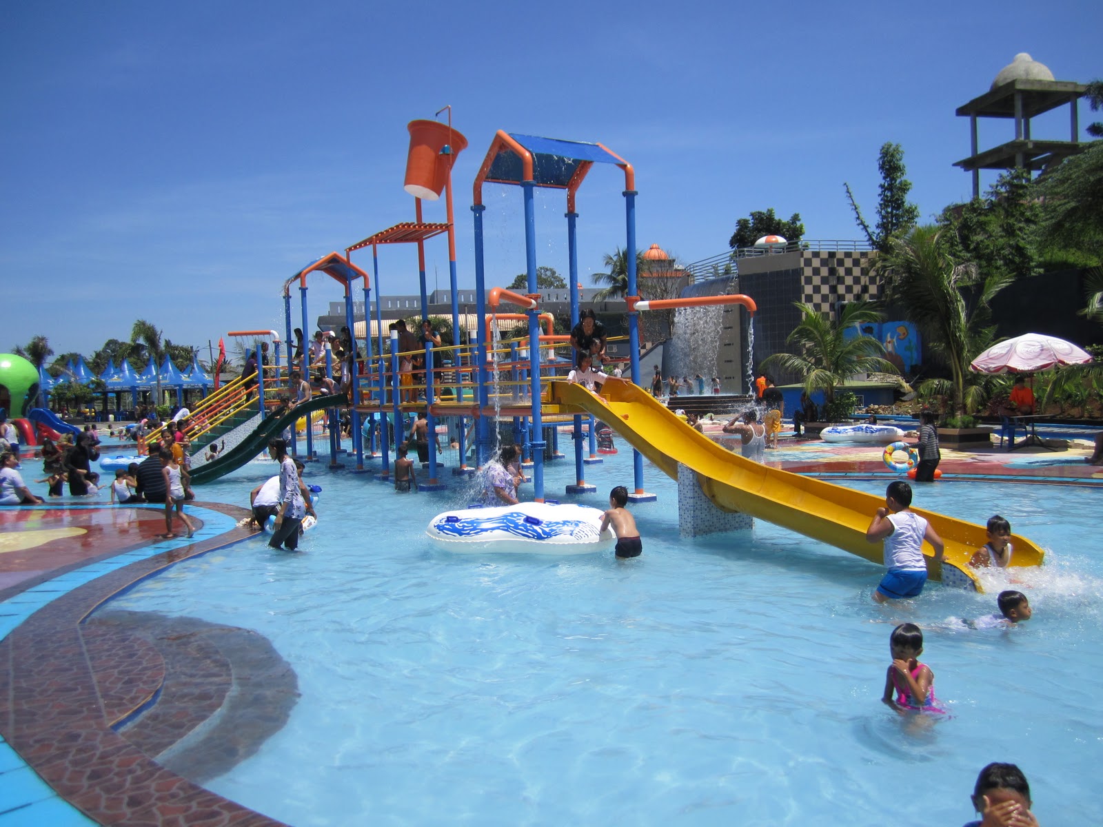 SHARING KNOWLEGDE.COM: HAEROS WATER PARK, PANCUR BATU, MEDAN