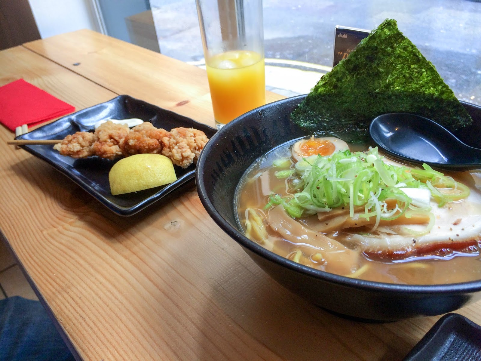 Hollow Legs: Ramen Sasuke, Soho