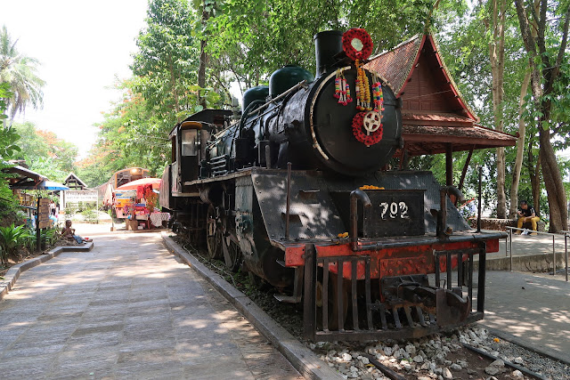 Tourist train 909/910 to/from Nam Tok Sai Yok Noi - Bangkoktoday123