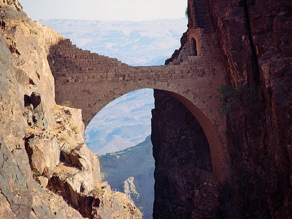 THE WORLD GEOGRAPHY: 11 Beautiful & Interesting Footbridges Around the ...