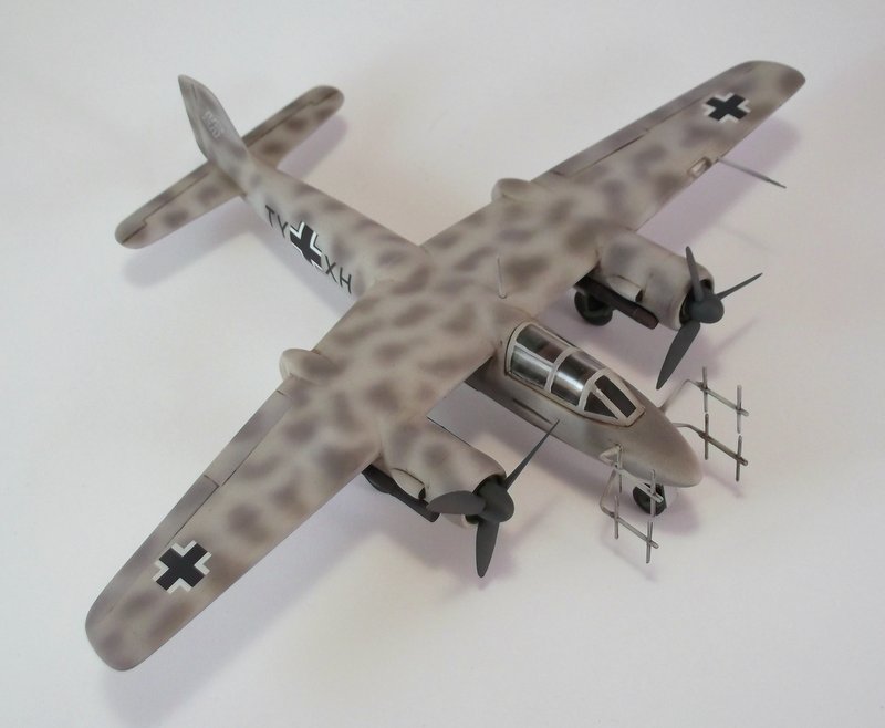 Gulumik Military Models: Focke Wulf Ta-154 1/72 PM Model - Gallery