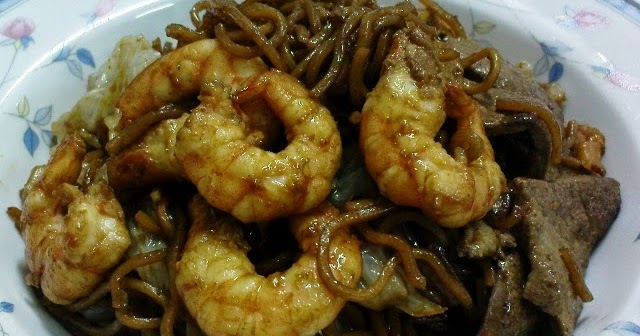 Jane Yee's food & life diaries: braised yee mee 焖伊面