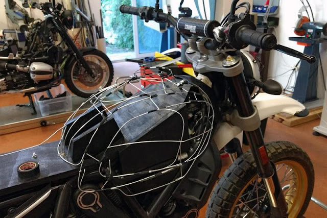 VOROMV Moto: Ducati Desert Sled Fuoriluogo por Unit Garage: la ...