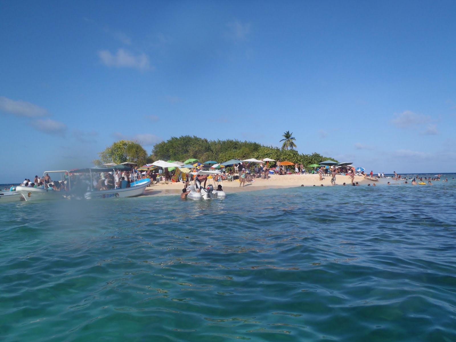 Morrocoy paradisiaco...........: Cayo Peraza