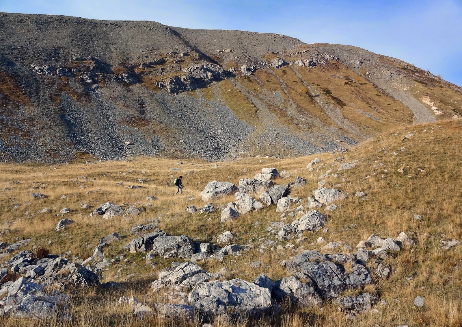 Flâneries: Deux jours sur le Mont Mounier et autour de la crête de l'Alp