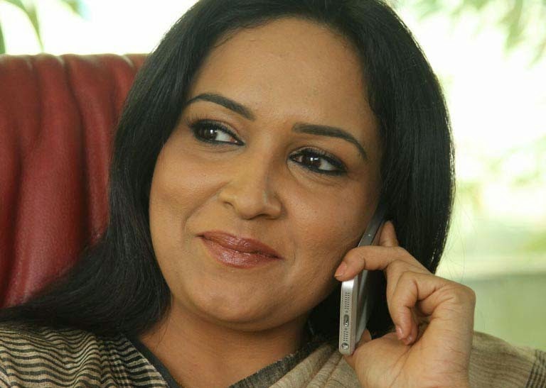 Newstillsindia: Arikil Oral Malayalam Movie Stills