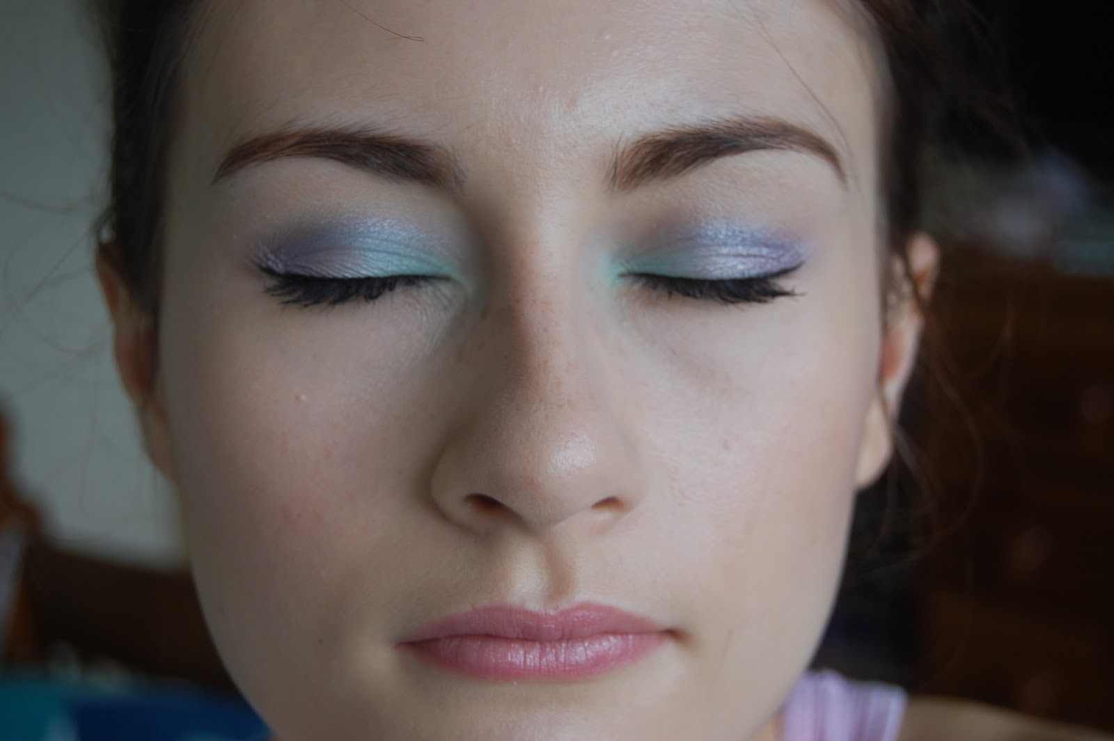 Rachel's Corner: Simple Pastel Makeup Look Rachel's Corner: Simple Pastel Makeup Look