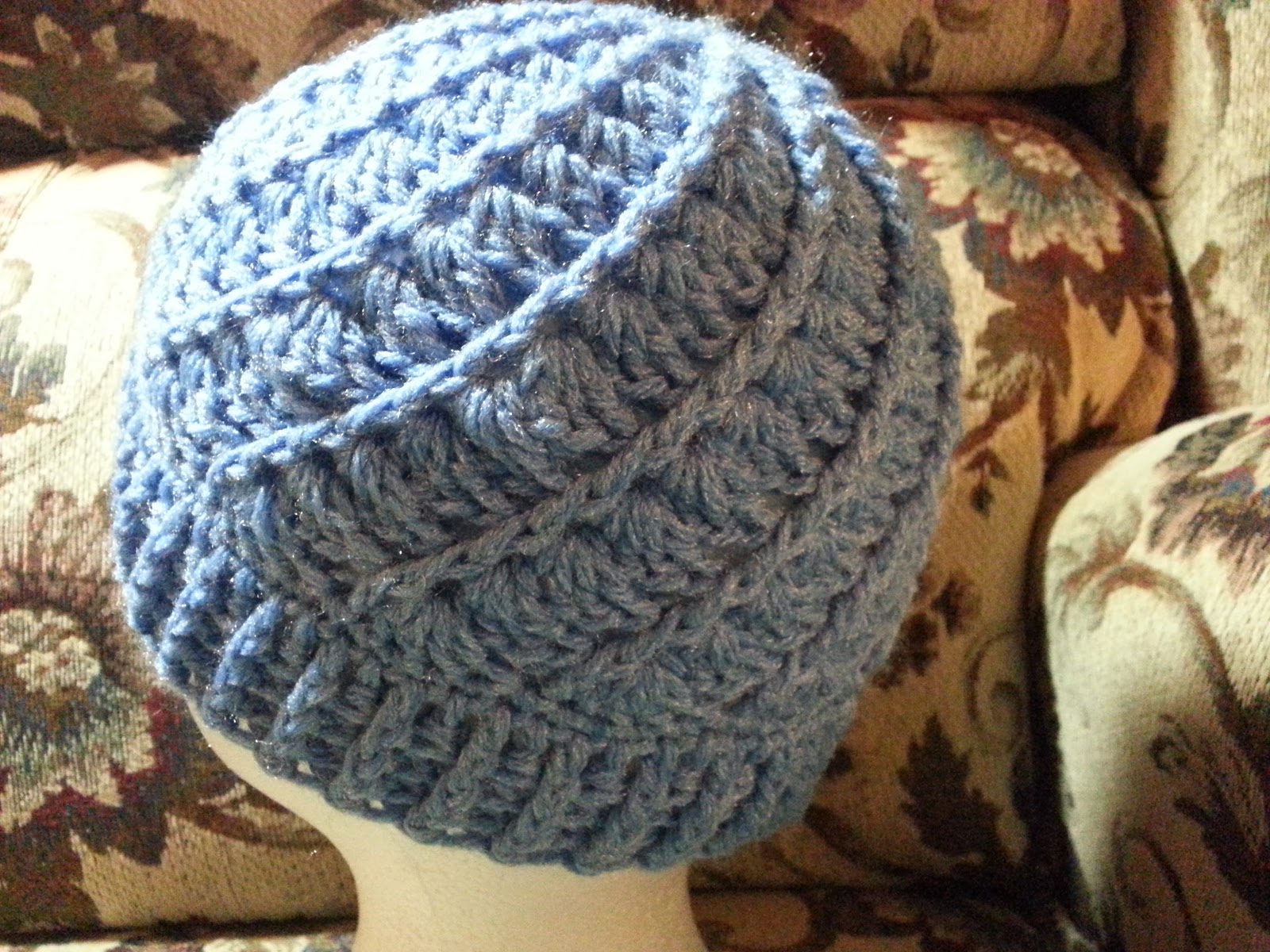 Yarncraft by Susan: Swirly spiral hat free pattern