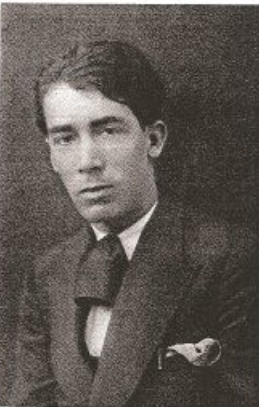 ALEJANDRO CASONA O EL TEATRO DEL ENSUEÑO, LA MAGIA Y EL LIRISMO: RECORRIENDO SU VIDA EN IMÁGENES...