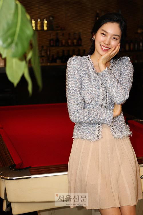 Hwang Sun Hee | Artists From Asia