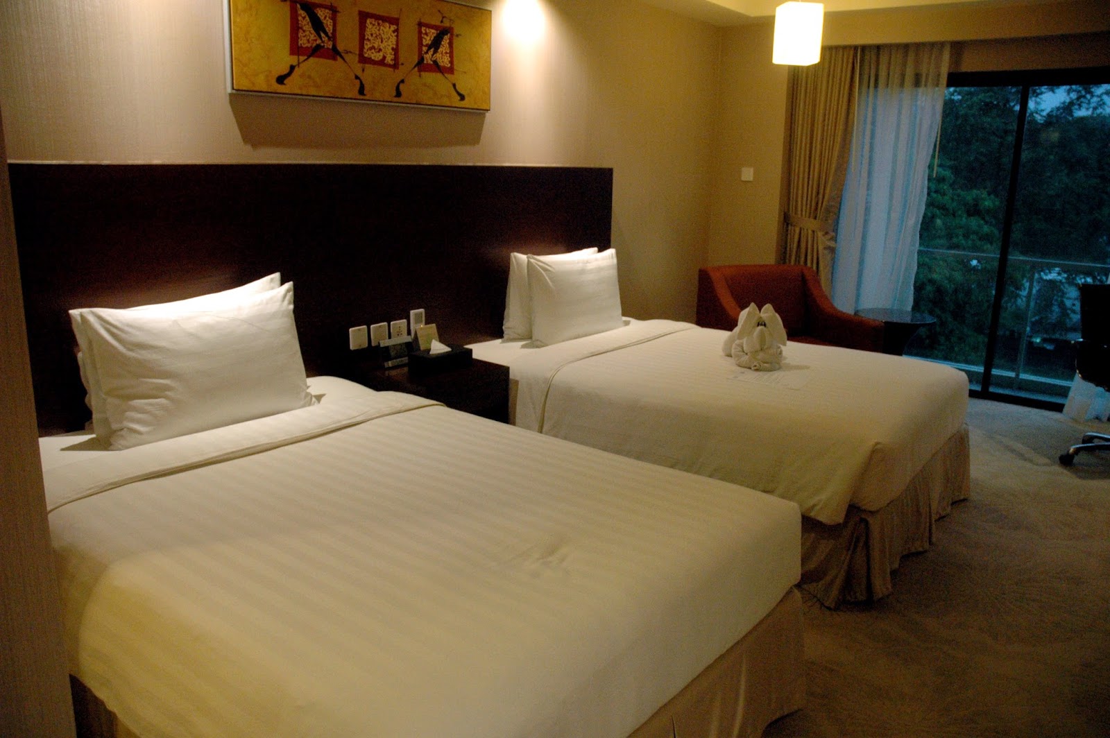 DUDE FOR FOOD: Upping the Ante Up North at Widus Hotel & Casino