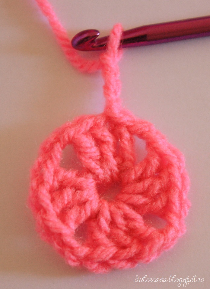 Dulce Casă : inspirație, motivație și încurajare: Inimioara crosetata