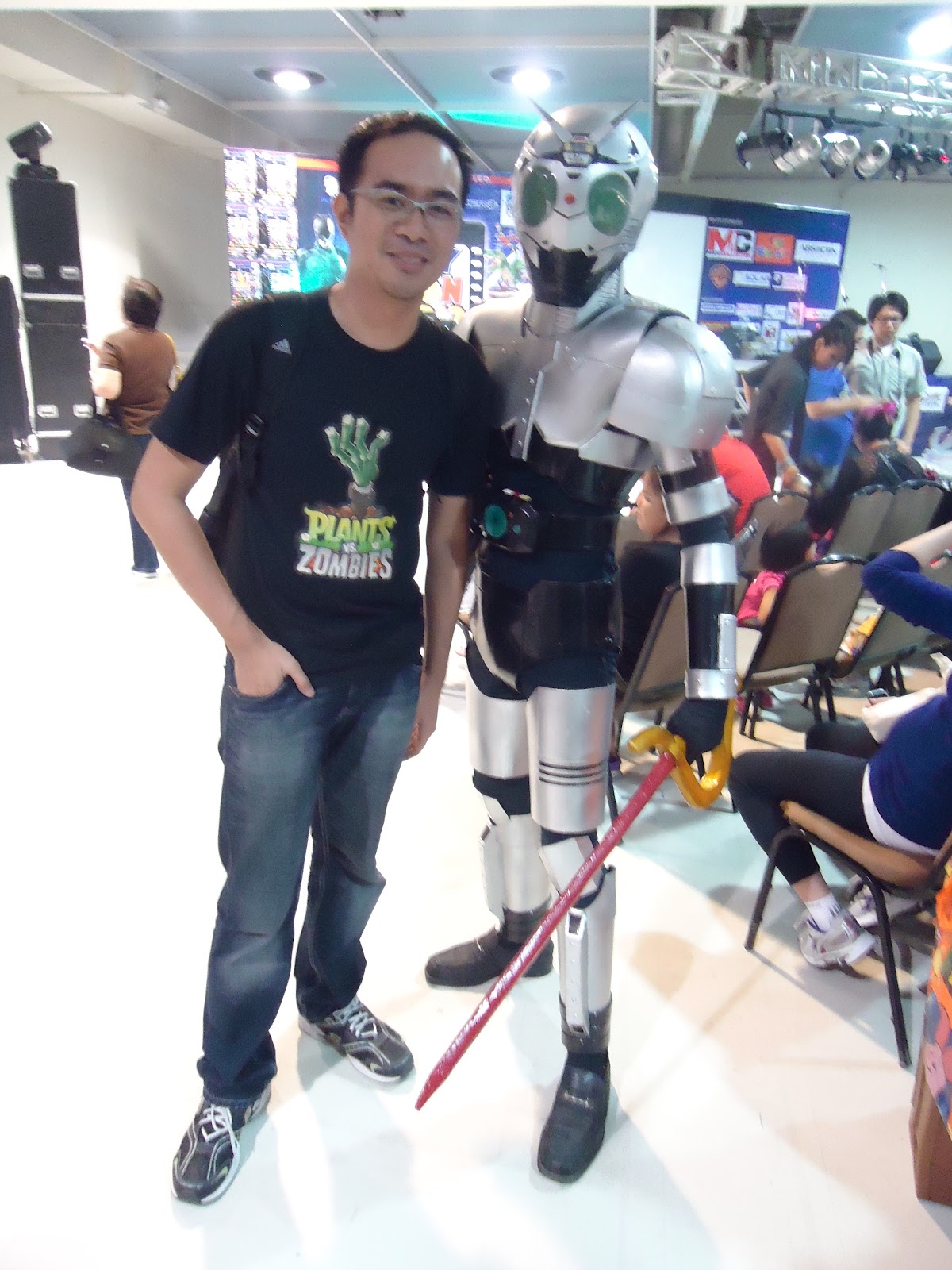 NINJA WORLD! "A Mouthful of Many Things": ToyCon2012 - Cosplay Competition