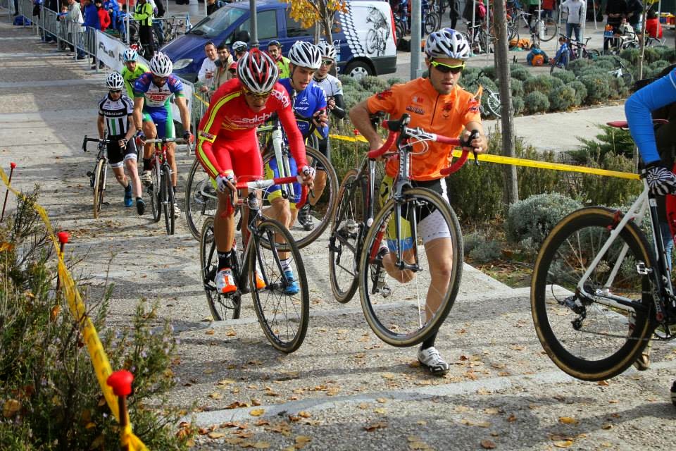 Ismael Barba vence el primer asalto en el ciclocross de Boadilla del ...