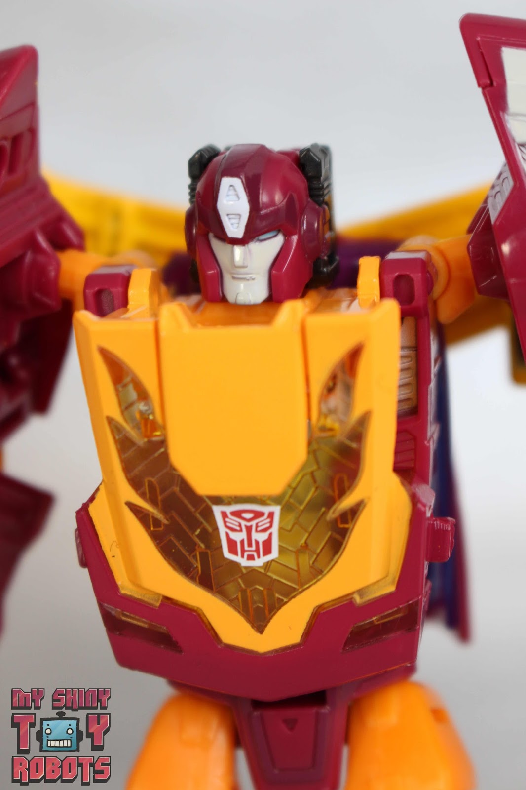 My Shiny Toy Robots: Toybox REVIEW: Transformers Legends LG-45 ...