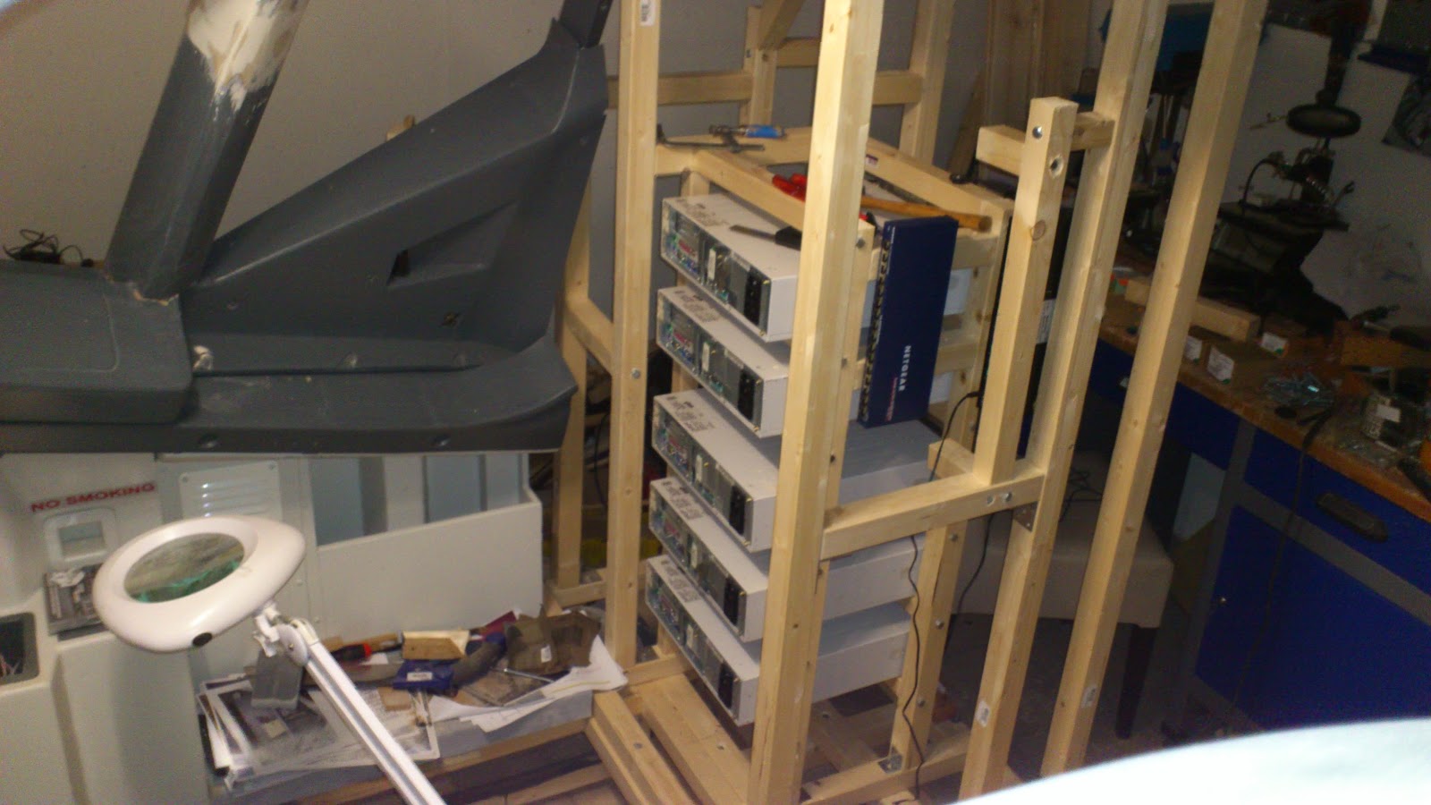 Boeing 737-800NG Fullsize Homecockpit: The 737NG Rack-Pack