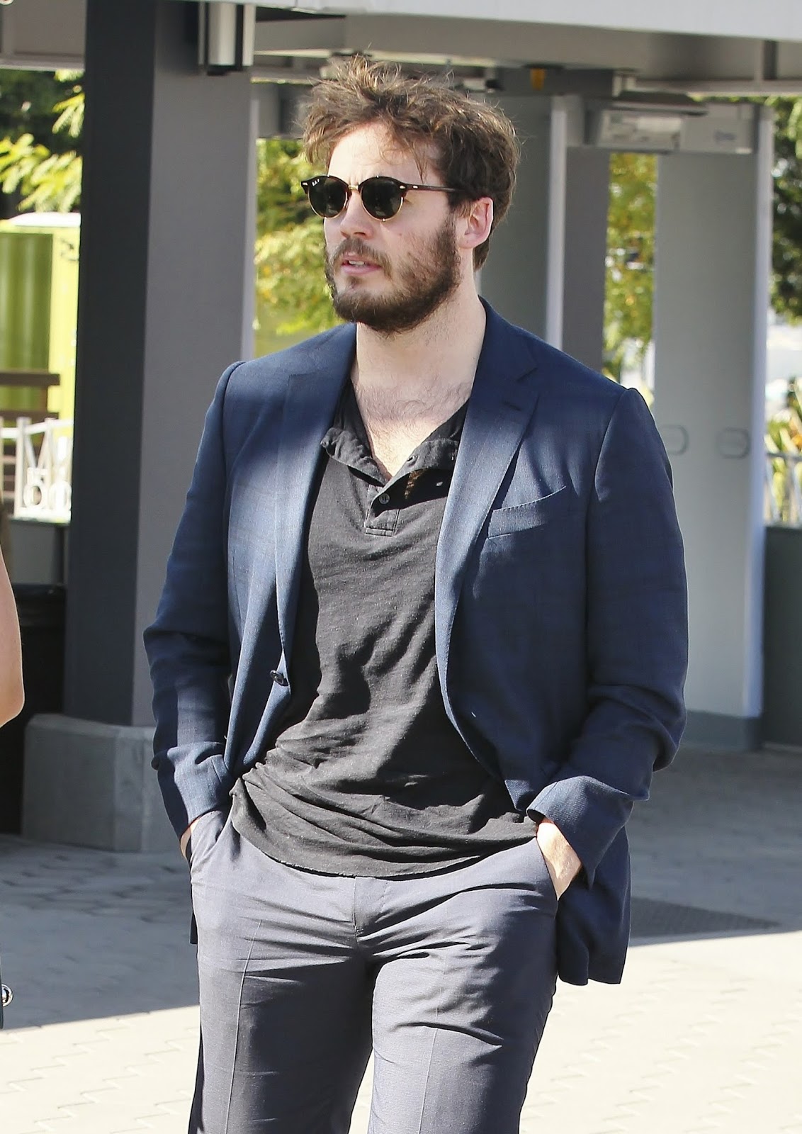 Sam Claflin || Visits Extra - February 14, 2017 - Celebrity Magazine