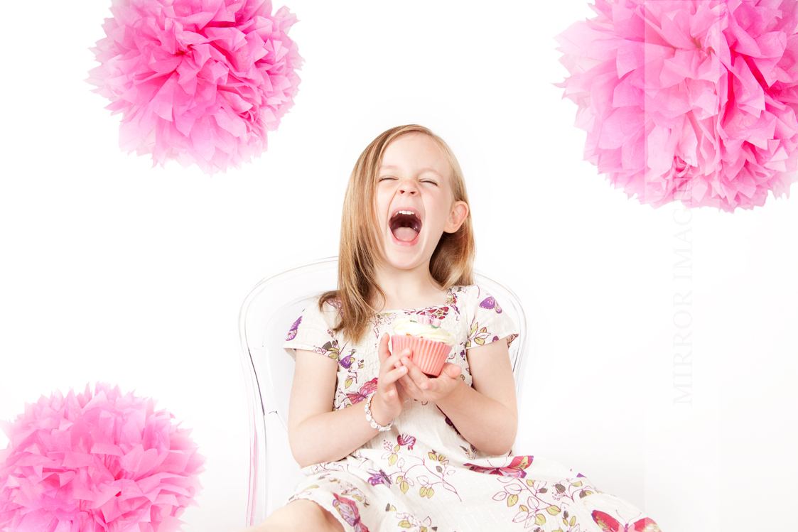 Mirror Imaging Photography: Little Miss Kate