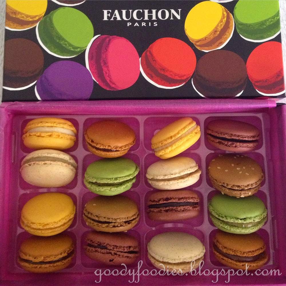 GoodyFoodies: Food Photography: Fauchon Paris Macarons