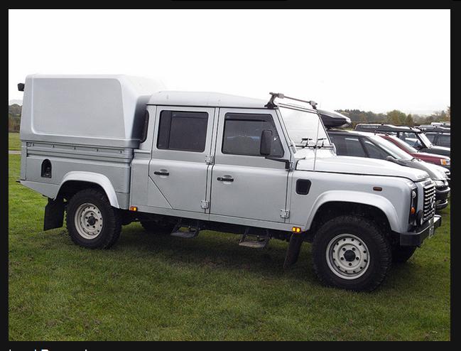 Oturgaçlı Götürgeçler: Land Rover Defender 130 High Capacity Double Cab ...