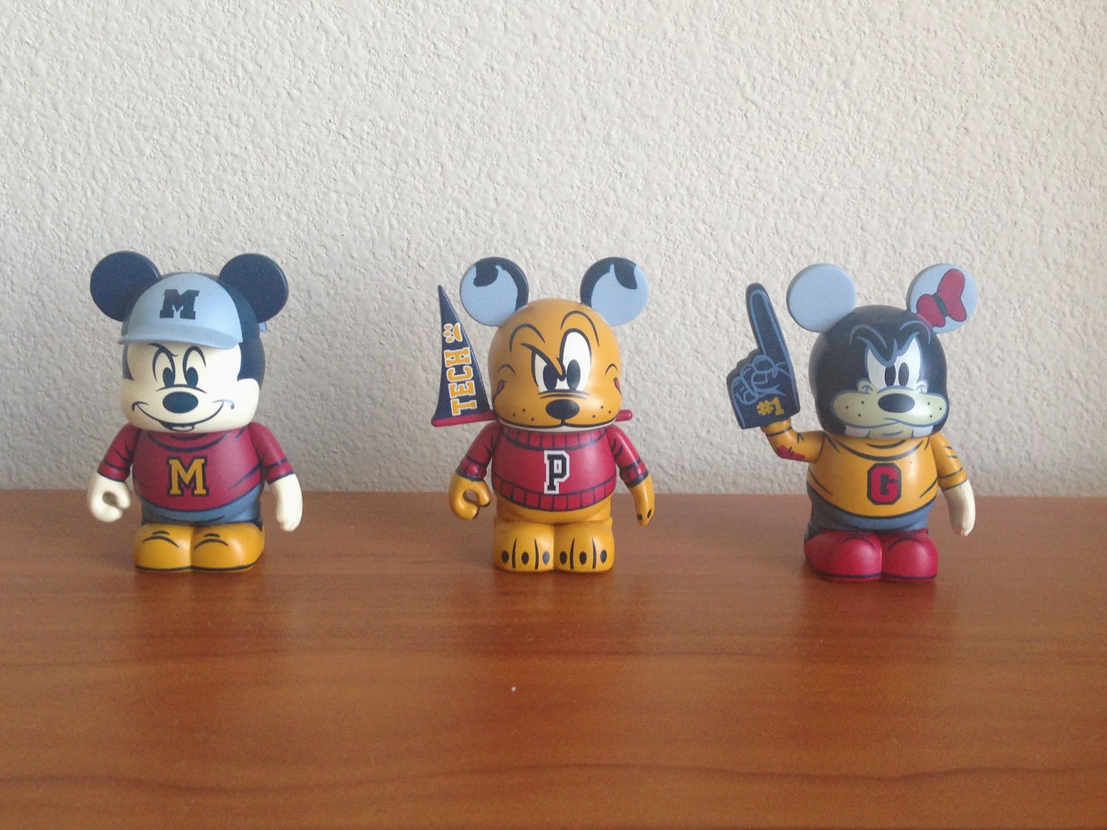 Vinylmation Isle: Vinylmation Stories - Mascots