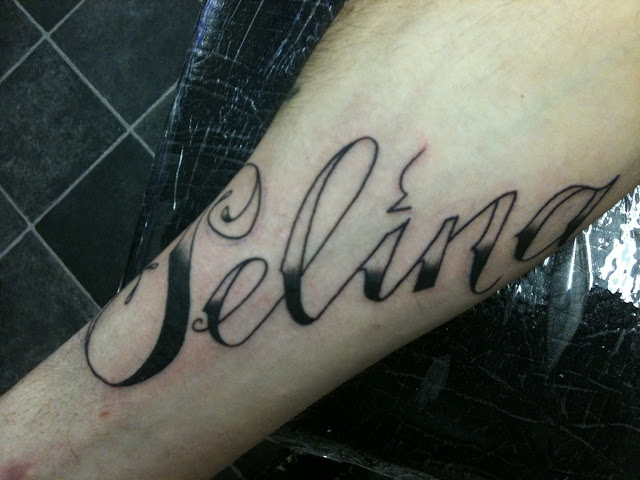 FREE TATTOO PICTURES: Cursive Tattoos - The Best Reasons For A