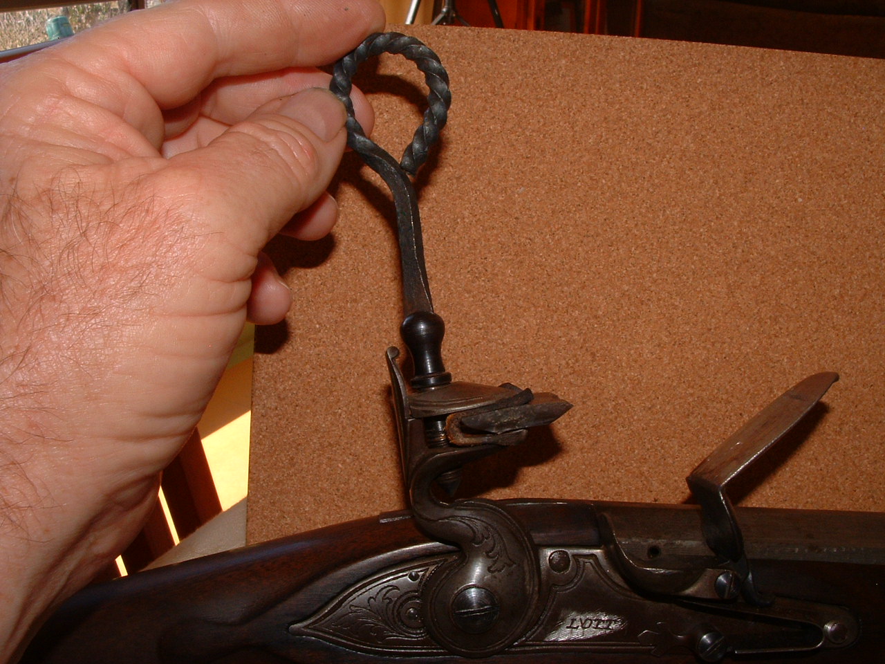 A Woodsrunner's Diary: Fitting A Gun Flint In The Lock.