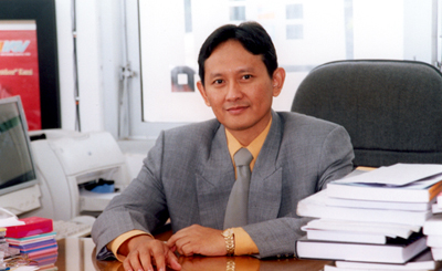 Biografi Singkat Prof. Dr. M. Suyanto, MM