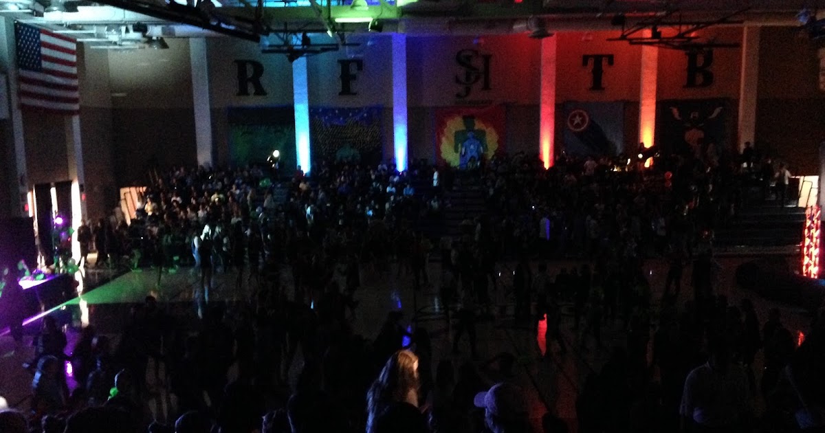 The Cinnamon Note: Superhero-themed Pep Rally