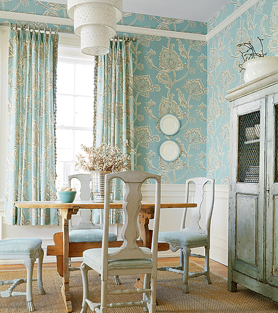 Living Livelier: Matchy Matchy: Fabric and Wallpaper