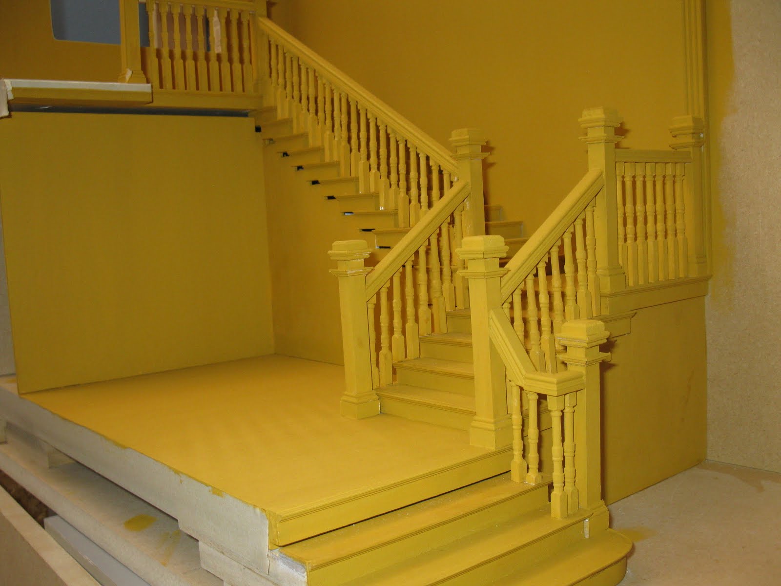 English Manor Dollhouse: 1/12 Miniature from Scratch: Grand Staircase