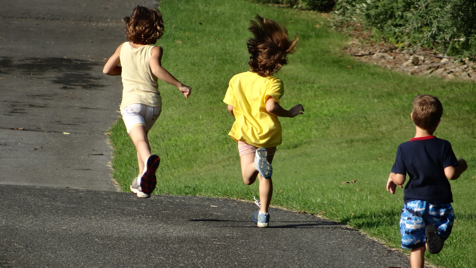 My Fun Photography: Kids Running and Playing at a Park