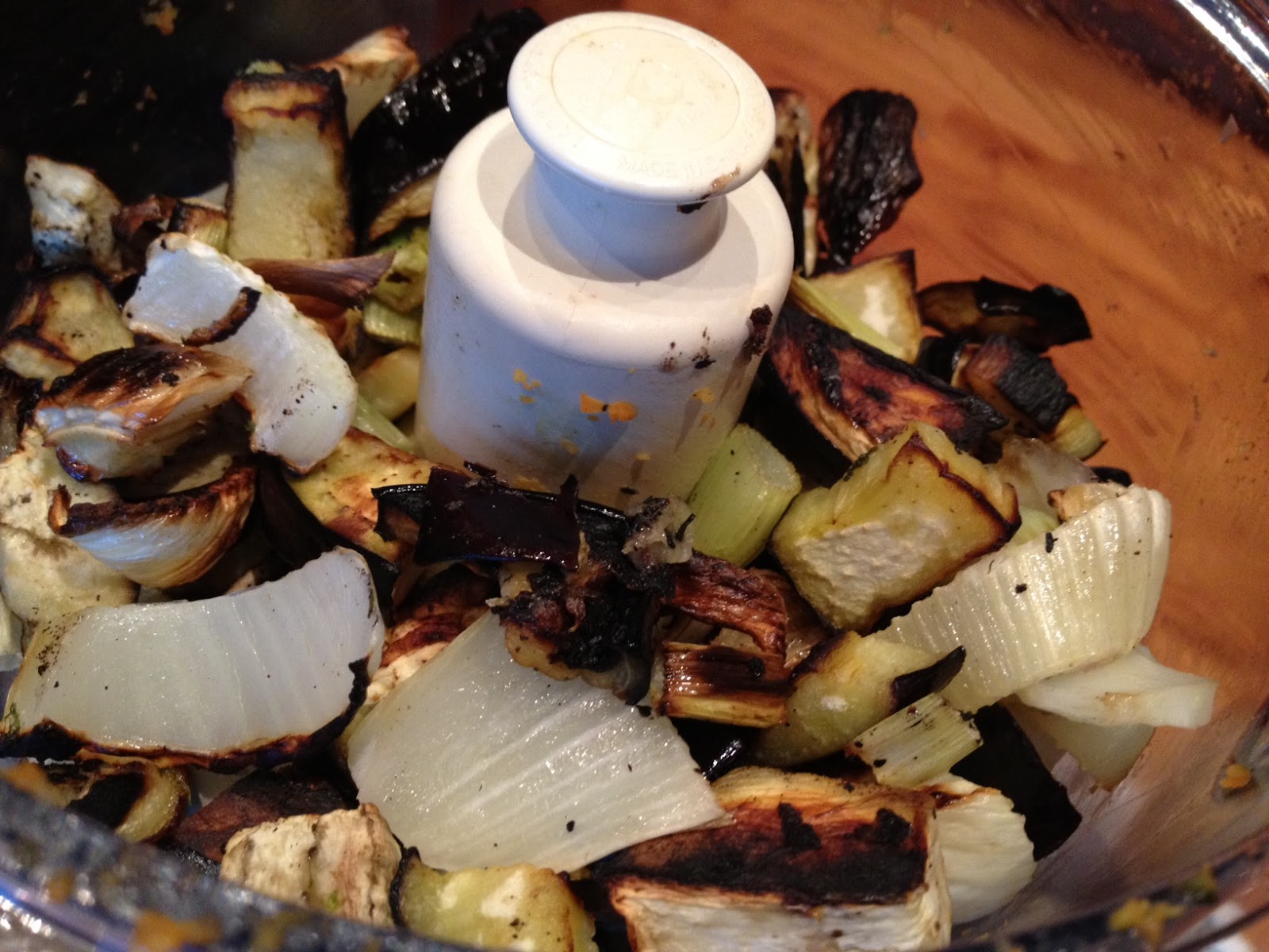 The Full Plate Blog: roasted vegetable and beef pasta sauce (that also ...