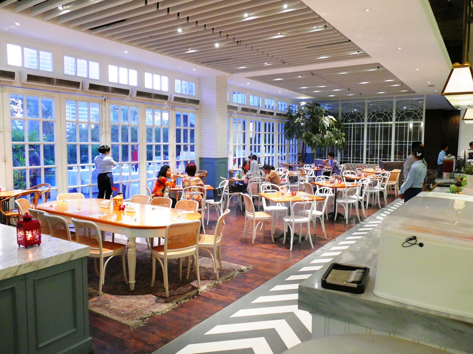 Mr. Rebel in Town: Wyl's Kitchen, Veranda Hotel @ Pakubuwono