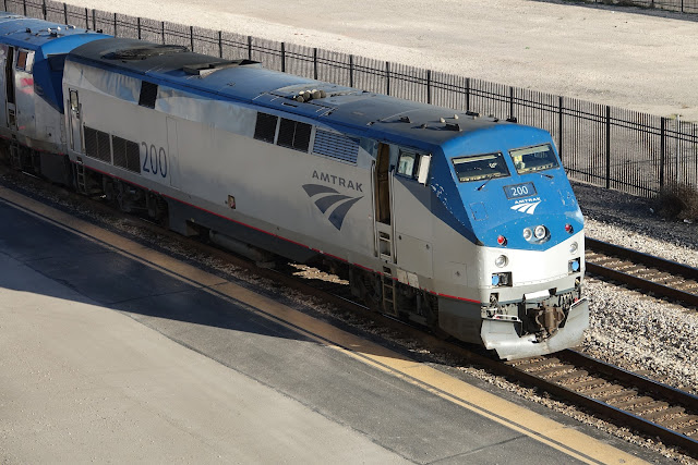 Blair's 鐵道攝影: AMTRAK P42DC #200